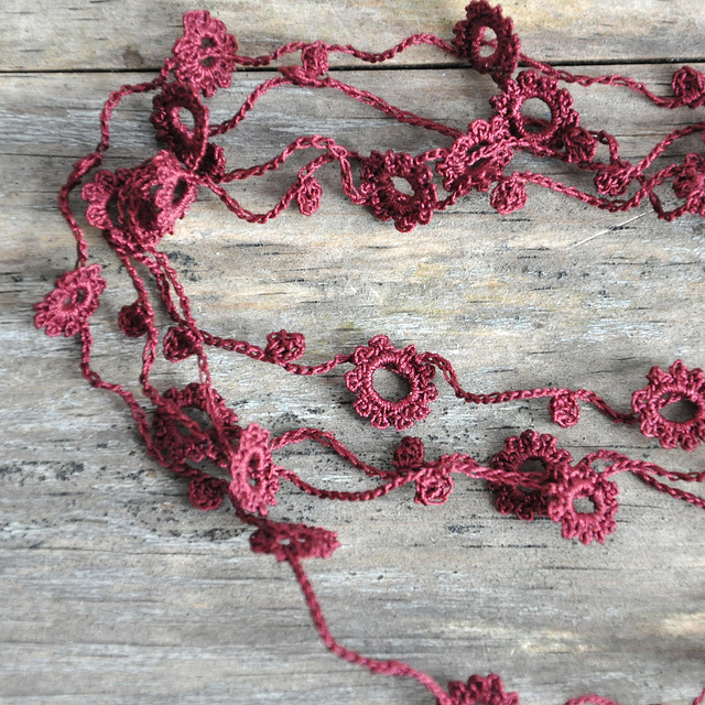 Delicate Crochet Flower Necklace In Maroon on Luulla